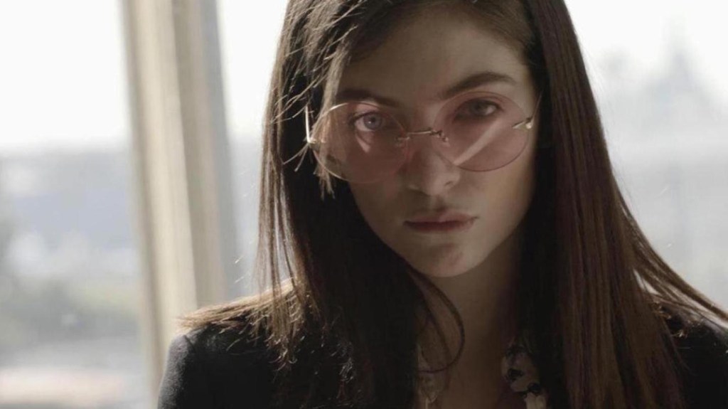 over 100 artists signed a letter supporting lorde’s decision to cancel ...