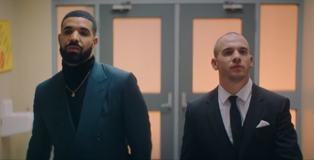 drake staged a degrassi reunion for his new music video