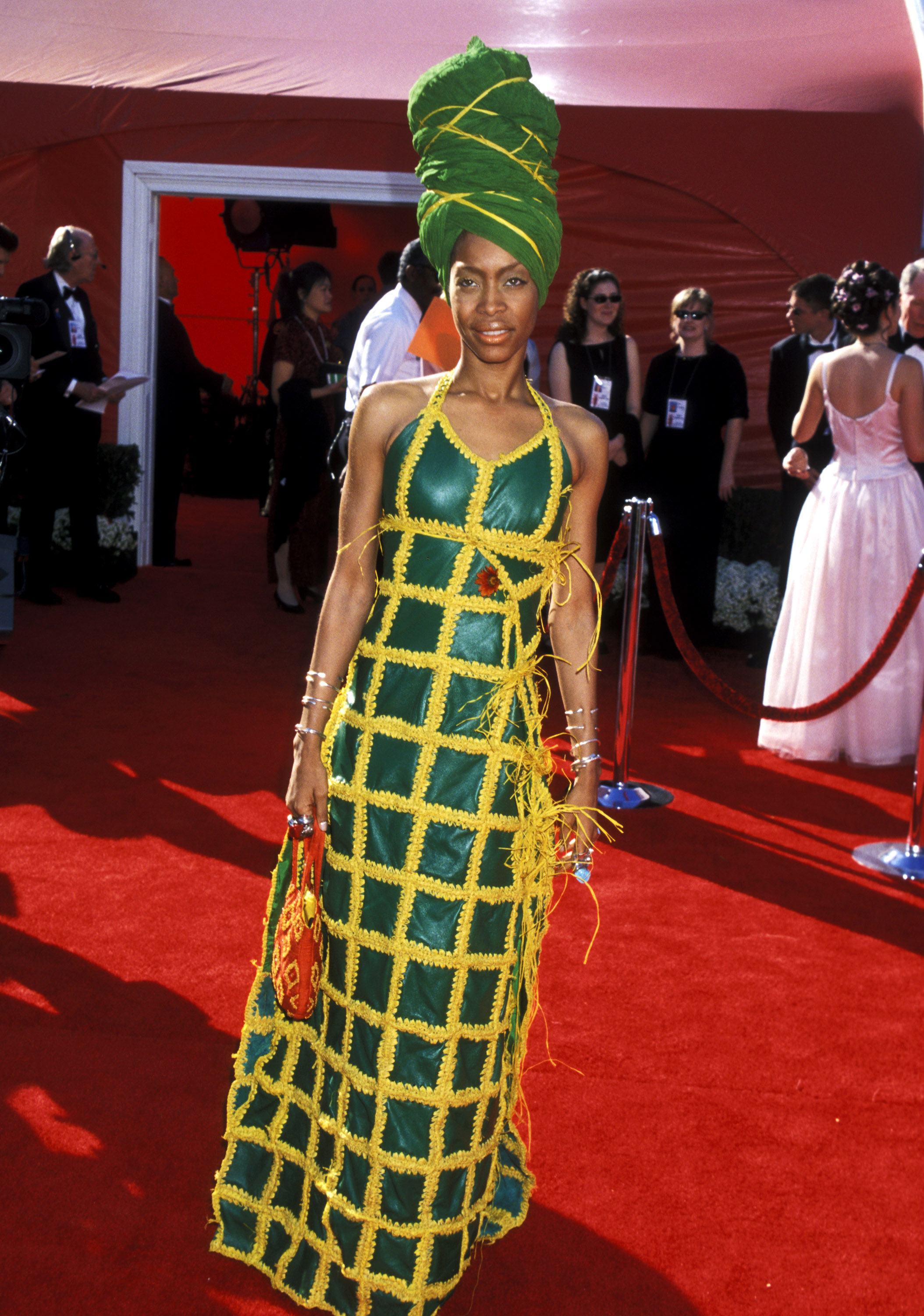 7 of Erykah Badu’s most iconic outfits