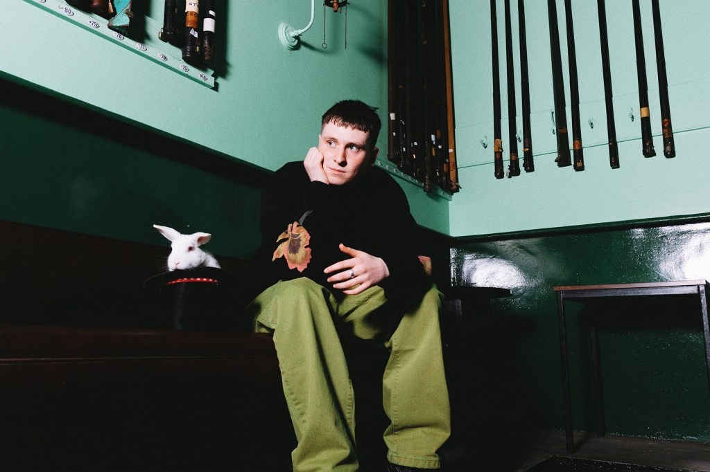 Magician Billy Menezes is blowing Bella Hadid’s mind