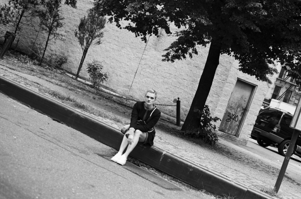 ‘glow”s gayle rankin on playing a feminist wolf girl