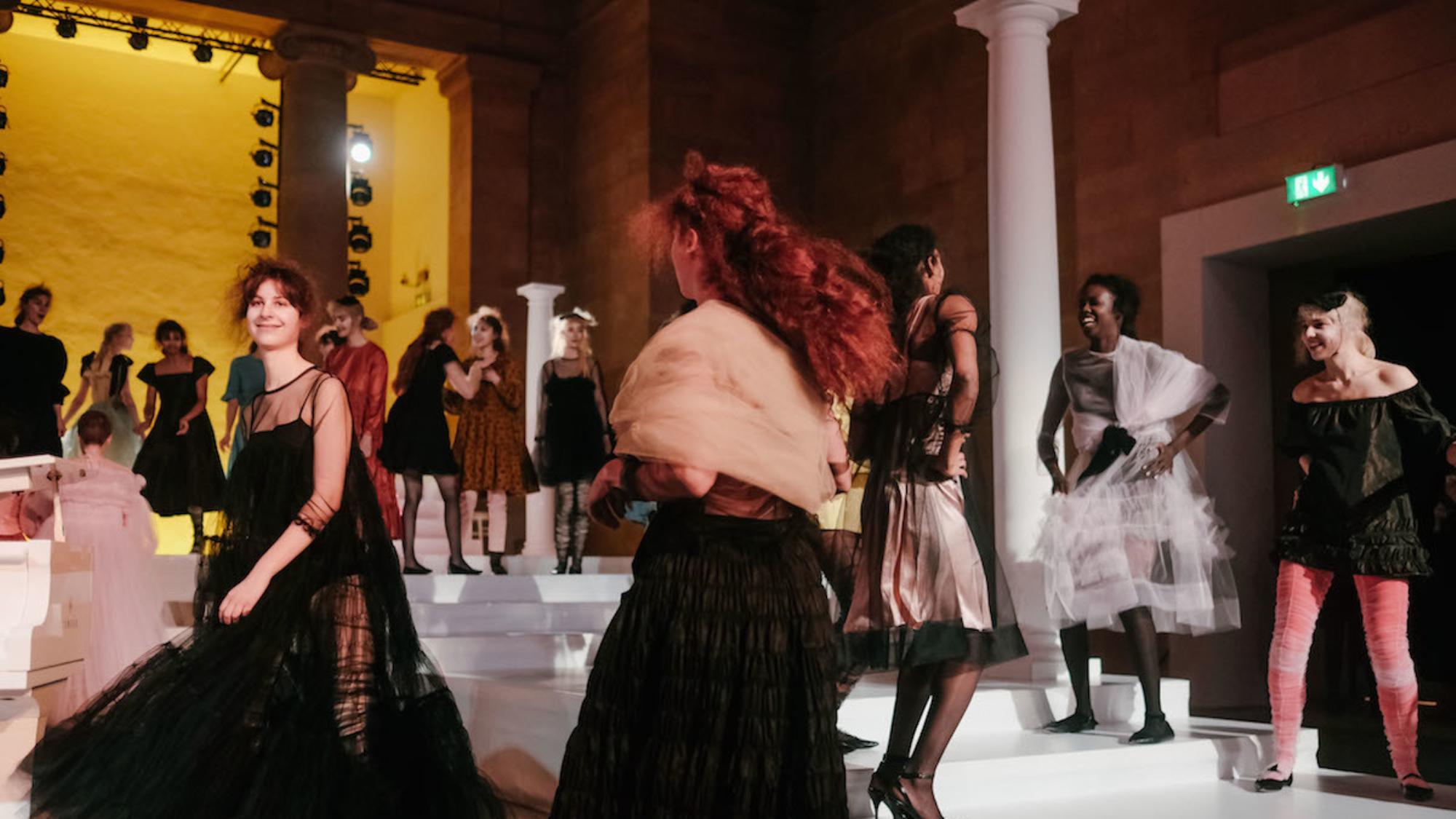 how to start your own pr agency by daisy hoppen