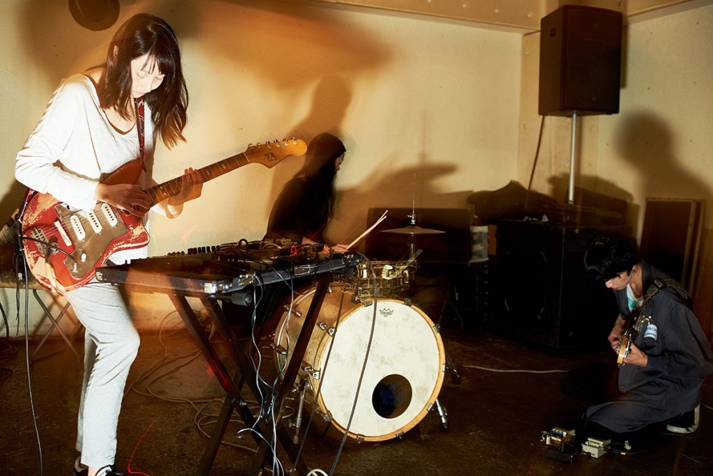 nisennenmondai is the japanese punk rock trio turning pop music on its head