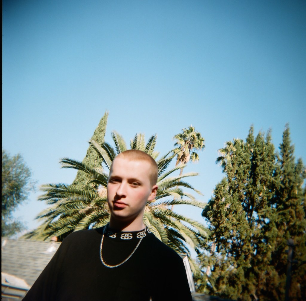 sam gellaitry on scottish clubbing, conspiracy theories, keeping it diy ...