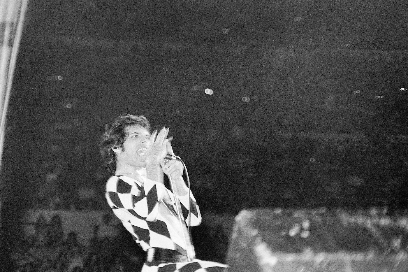 unseen images of bowie and lou reed photographed by an nyc teen in the 70s