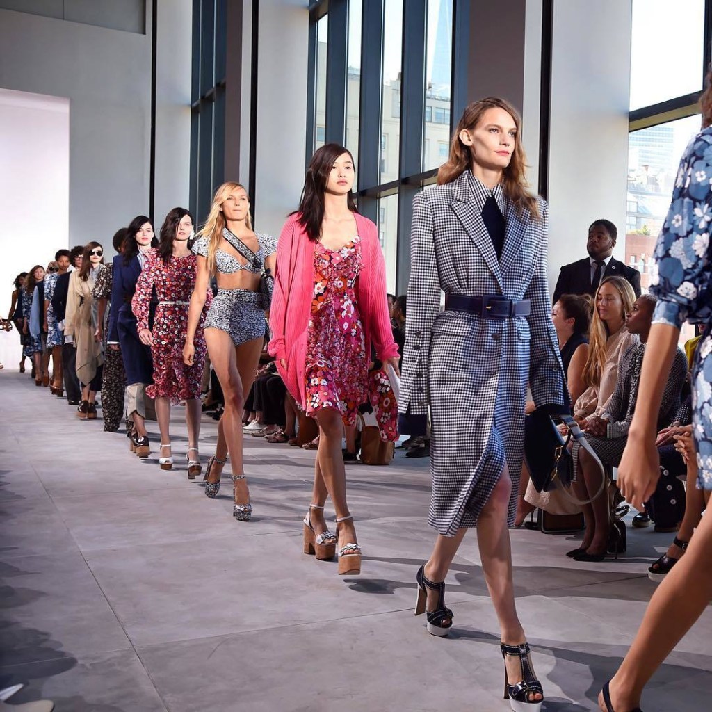 smile therapy, starring kors and boss