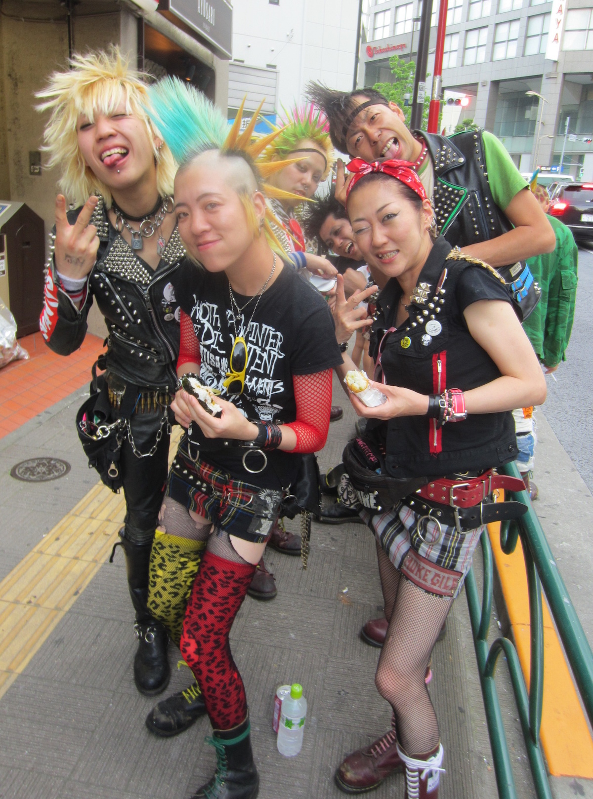 up yours! photographing tokyo’s punk scene
