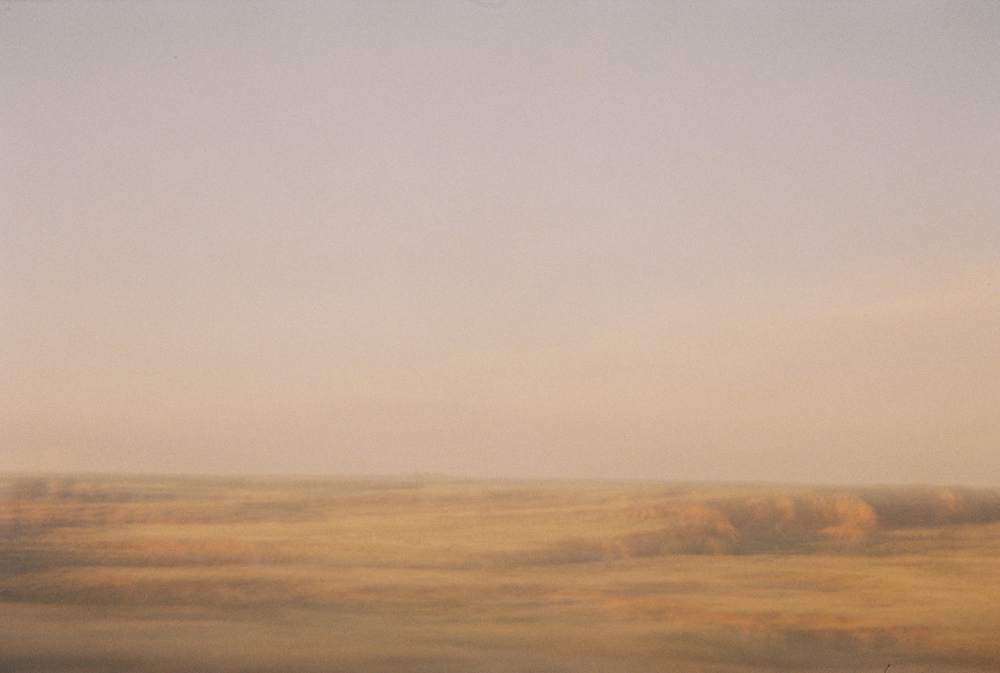 lorena lohr’s photography explores america’s sun-bleached south west