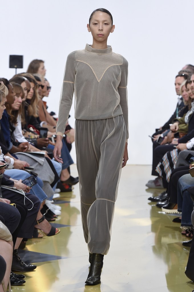 model issa lish was bullied for her unique look