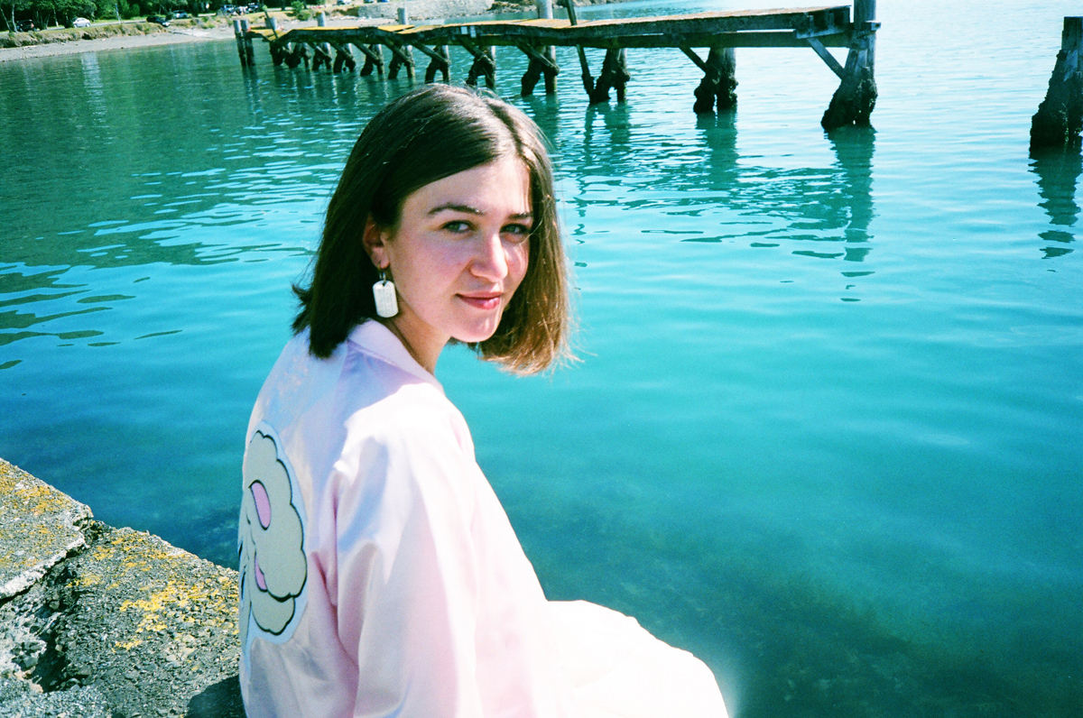 my crew: friendship is everything to imogen wilson’s girlfriends