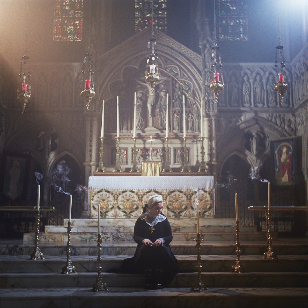 elli ingram, the butter-voiced soul singer on amy winehouse, moschino ...