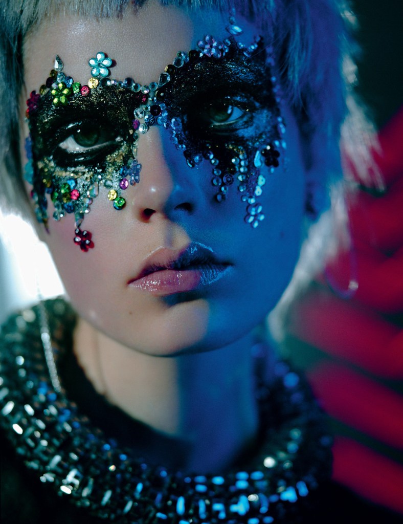 make-up maestro val garland launches online course