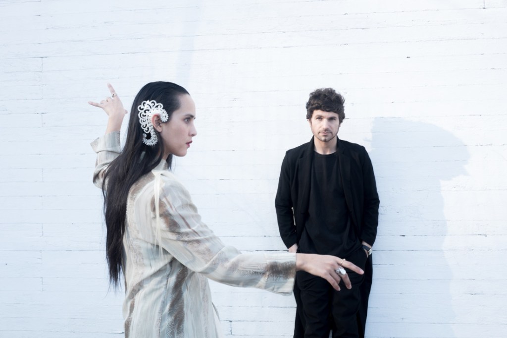 premiere: young magic, ‘default memory’