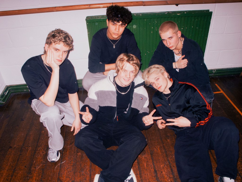 An Interview with DearALICE – the K-Pop trained British boyband